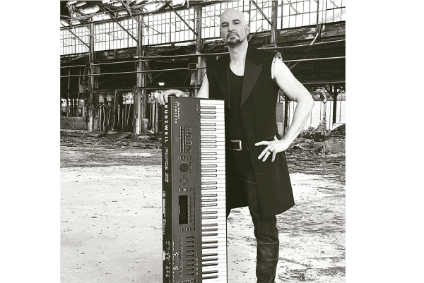 Michael Troy - KURZWEIL It's the Sound®